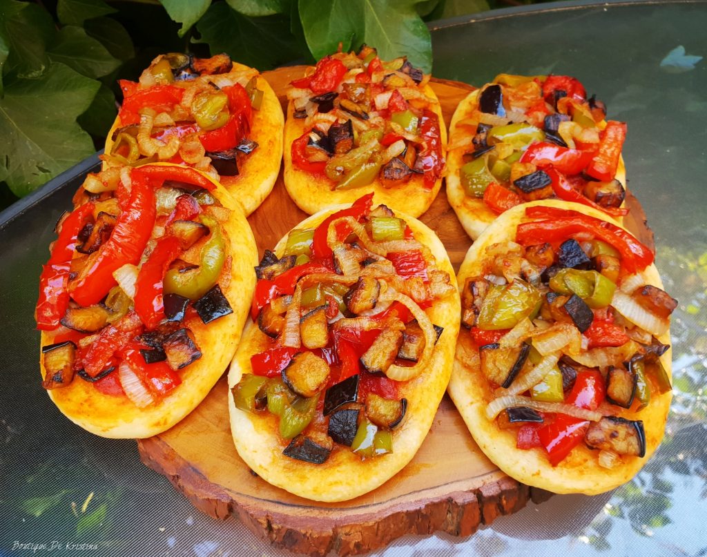 Каталунска кока със зеленчуци (Coca catalana de verduras) – Boutique De ...